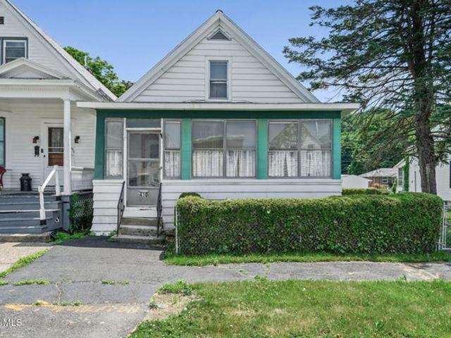 430 8th Ave, Troy, NY 12182