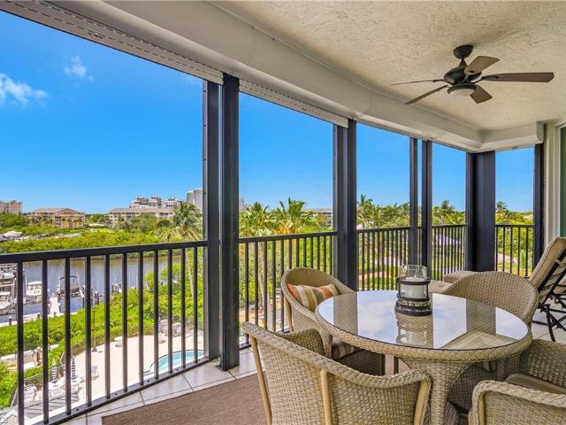 430 Cove Tower Dr, Unit 501, Naples, FL 34110 | MLS #225051
