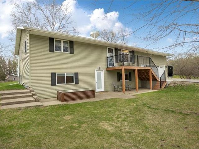 430 Caroline Ln, Cold Spring, MN 56320