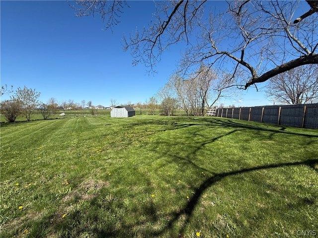 430 Ambrose St, Sackets Harbor, NY 13685