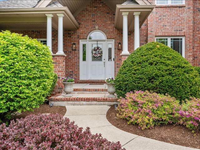 430 Alberosky Way