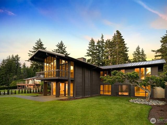 430 Bayside Dr, Bellingham, WA 98225