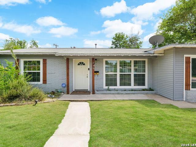 430 Basswood Dr