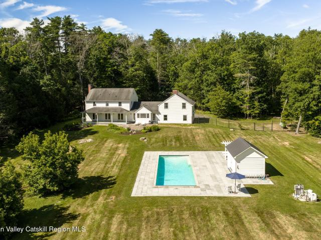 430 Buck Road