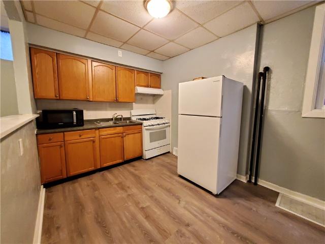 430 Grace St 2 Lower
