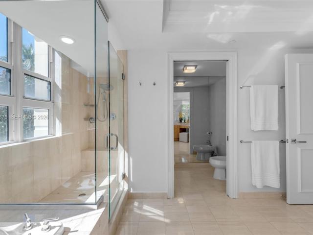 430 Grand Bay Dr, Unit 307, Key Biscayne, FL 33149 | MLS #A11989