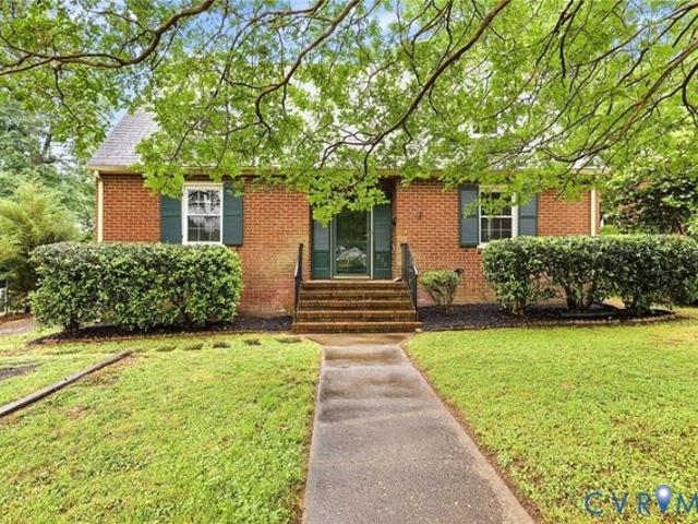 430 Greenwood Dr, Petersburg, VA 23805