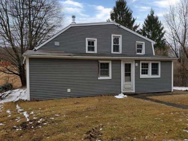430 Green Hollow Rd, Plainfield, CT 06239