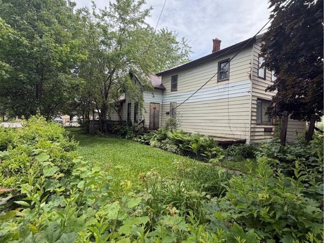 430 Deer Street