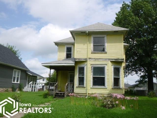 430 E Wheeler St, West Burlington, IA 52655
