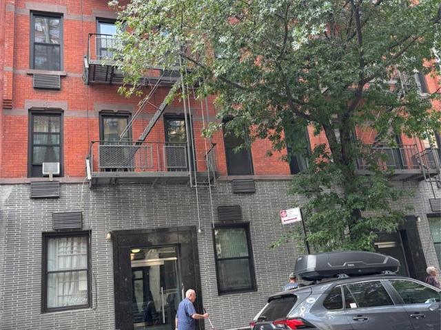 430 East 85th Street, New York, NY