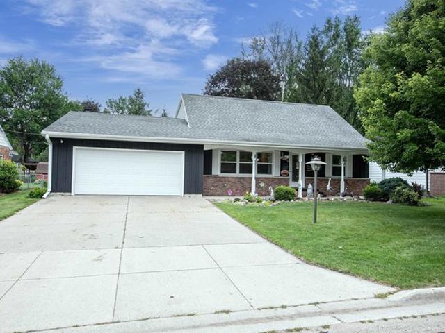 430 Fairview Way, Shawano, WI 54166