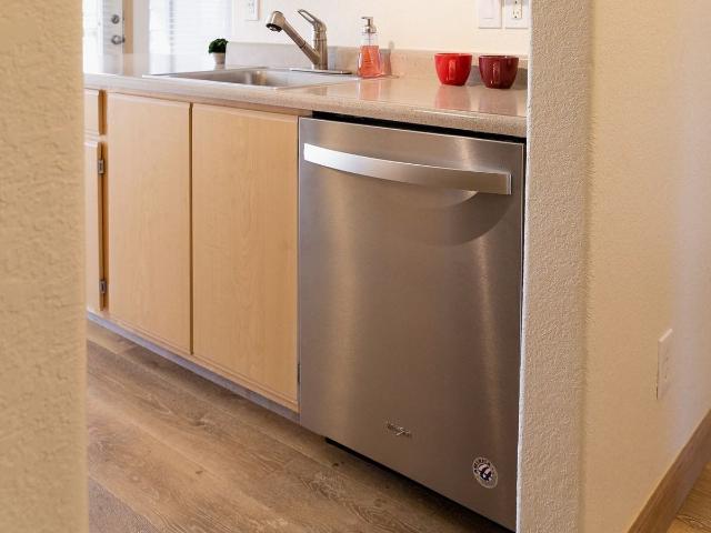 #430 FULLER COMMONS 2 Bedroom Apartment for Rent at 11615 Se Fuller Rd, Milwaukie, OR 97222 Southgate