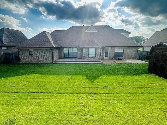 430 Lakewood Dr, Oakland, TN 38060 | MLS #10220 | Compass