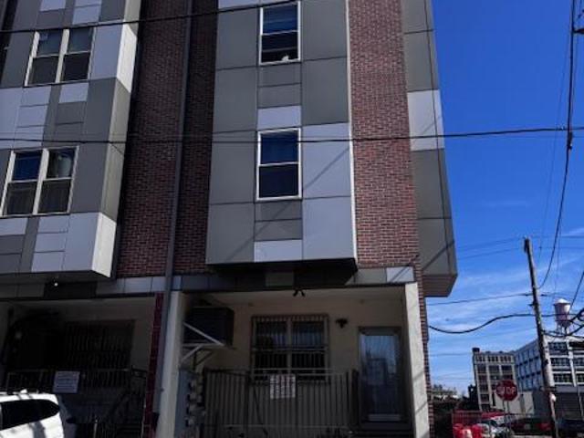 430 N 9Th Street
