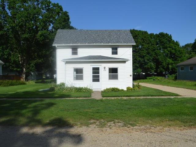 430 N Arch St, Tiskilwa, IL 61368
