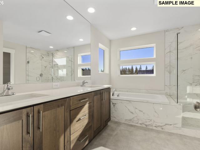 430 NW Memaloose WAY