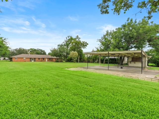 430 S Burnett Drive