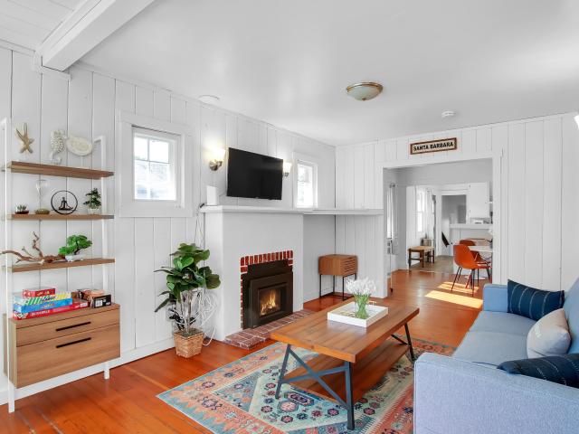 430 S Canada St, Santa Barbara, CA 93103 | MLS #26 551 | Compass