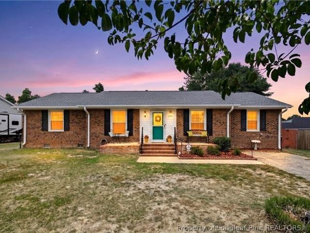 430 Saddle Ridge Rd, Fayetteville, NC 28311