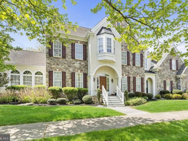 430 Spring Hollow Dr, Middletown, DE 19709