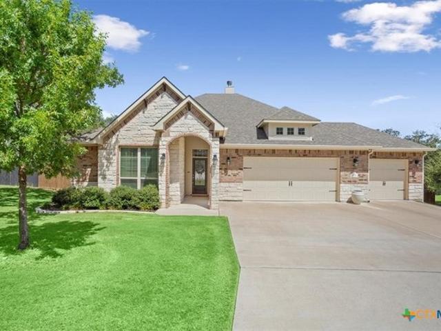 430 Stanton Dr, Belton, TX 76513