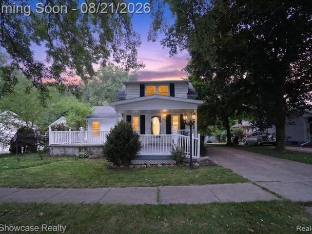 430 Power St, Fowlerville, MI 48836