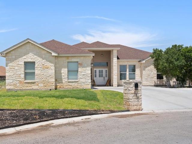 430 Pitaya Ln, Del Rio, TX 78840