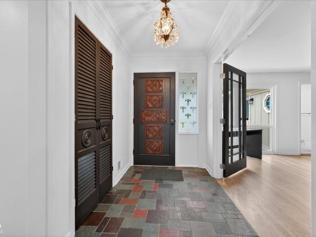 430 W 64th