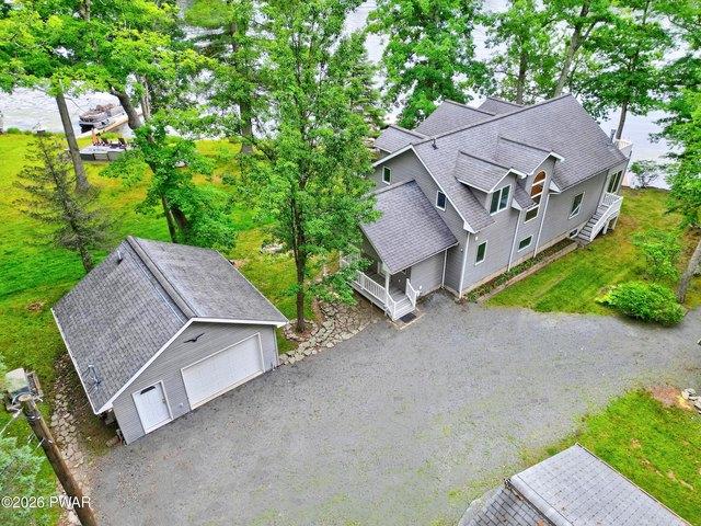 430 W Shore Dr, Hawley, PA 18428