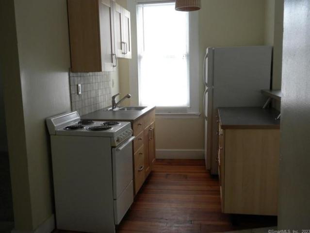 430 Whalley Ave #3, New Haven, CT 06511