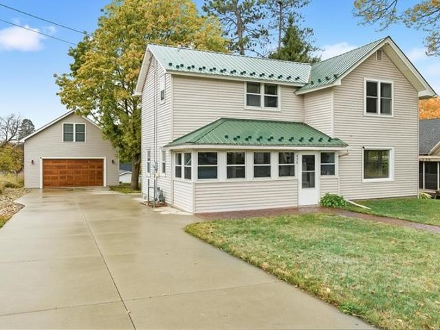 430 Tower St, Lake Mills, WI 53551