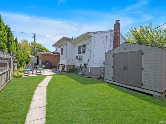 430 Violet Street
