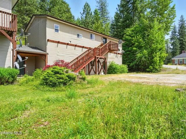 43143 Riverview Dr Apt 9, Kingston, ID 83839