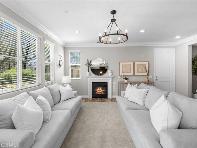 43148 Avenida Cielo