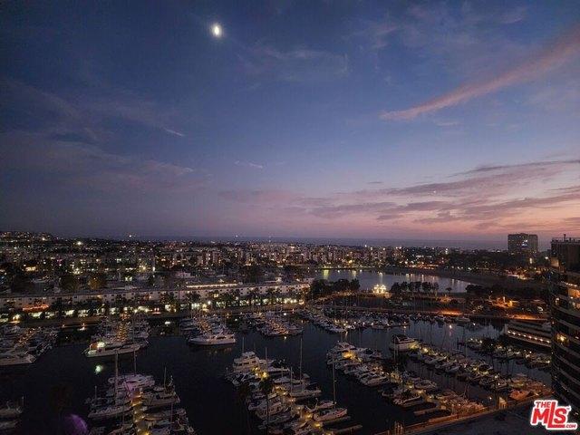 4314 Marina City Dr Ph 17, Marina del Rey, CA 90292