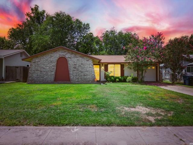 4314 Red Cap Dr, San Antonio, TX 78222