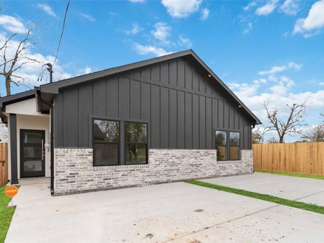 4314 Stassen St, Houston, TX 77051