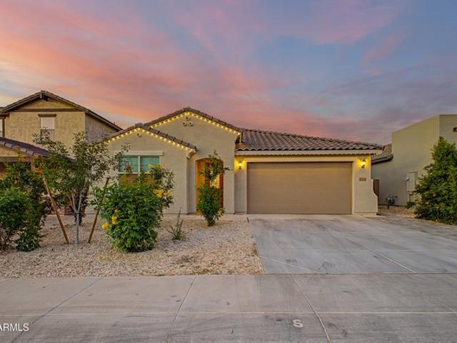 4314 W Sebastian Ln, San Tan Valley, AZ 85144