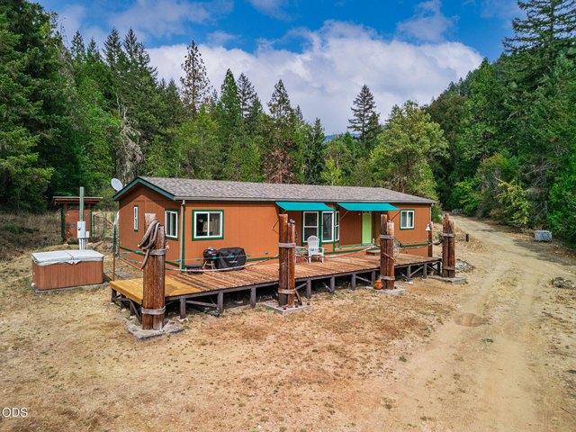 4315 Coyote Creek Rd, Wolf Creek, OR 97497