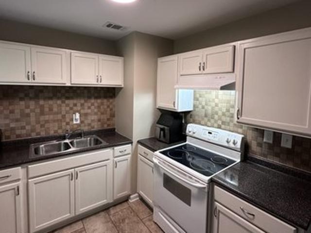 4315 Elkan Ave, Macon, GA 31206