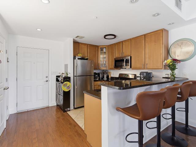 4315 Park Ave # 2E