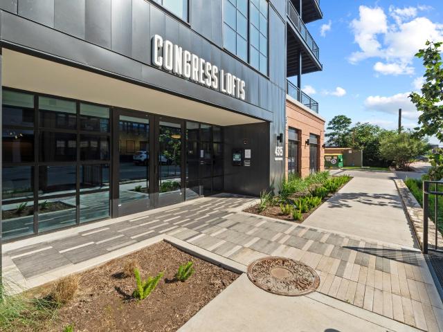 4315 S Congress Ave # 323