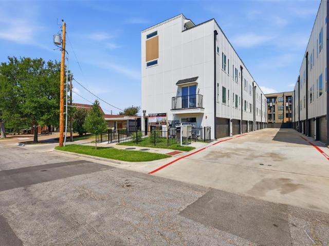 4315 San Jacinto Street