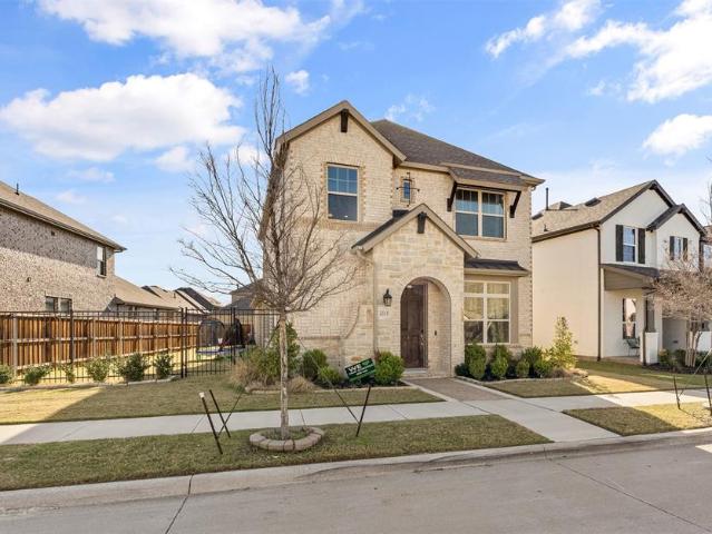 4315 Smokey Quartz Lane