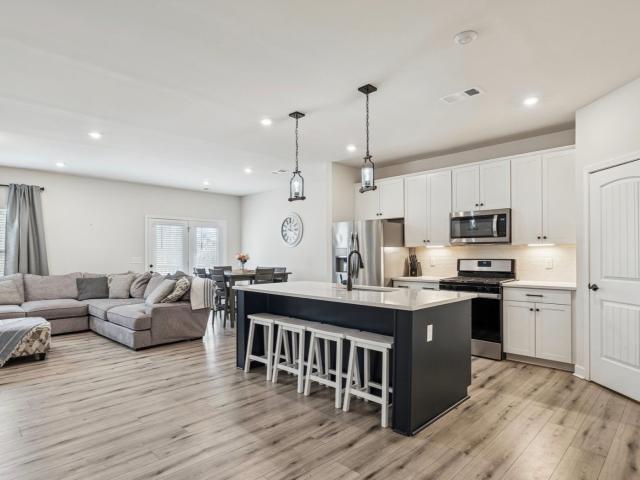 4315 Socata Ct
