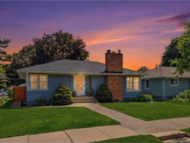 4315 16th Ave S, Minneapolis, MN 55407