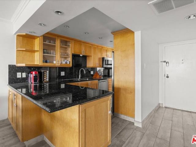 4316 Marina City Drive 927