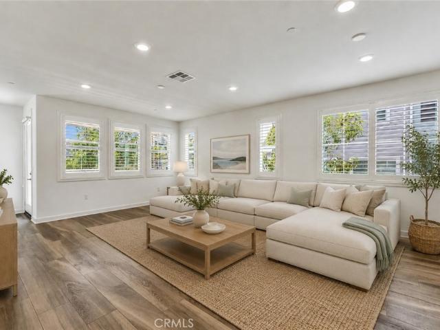 4316 Canyon Coral Ln