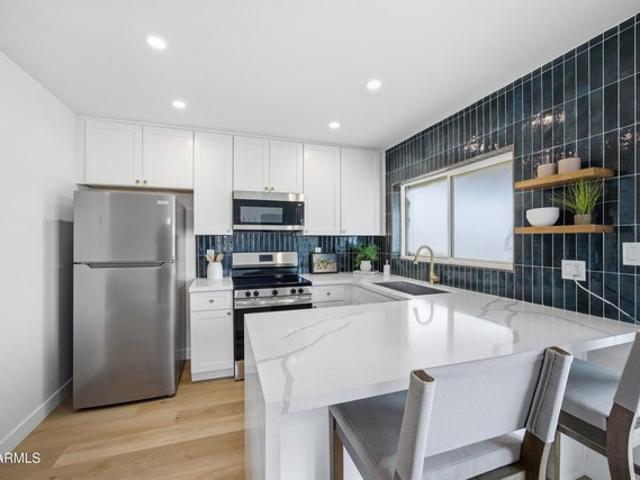 4316 E Grove St, Phoenix, AZ 85040
